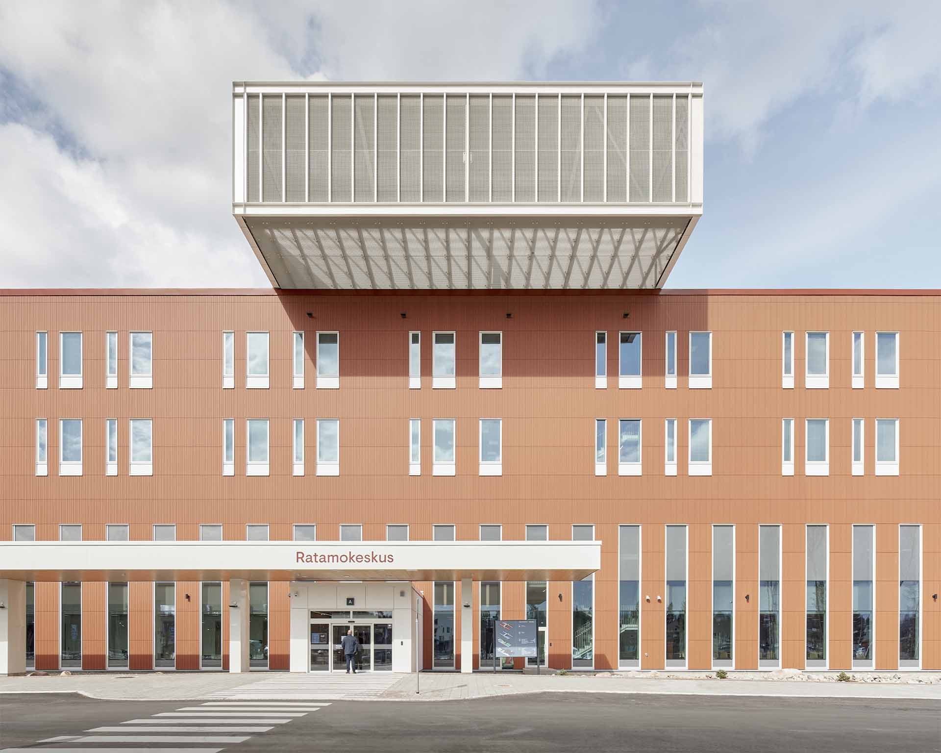 Ratamo Center
